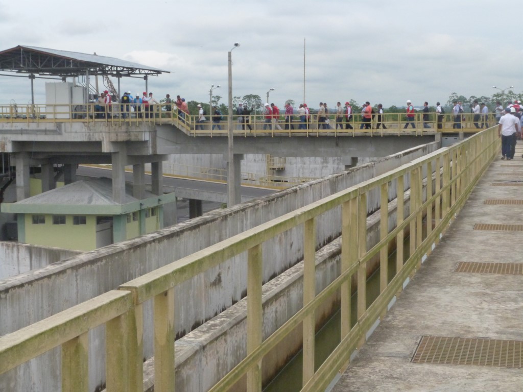 Tribunal Constitucional debe destrabar caso sobre proceso de construcción del alcantarillado en ...